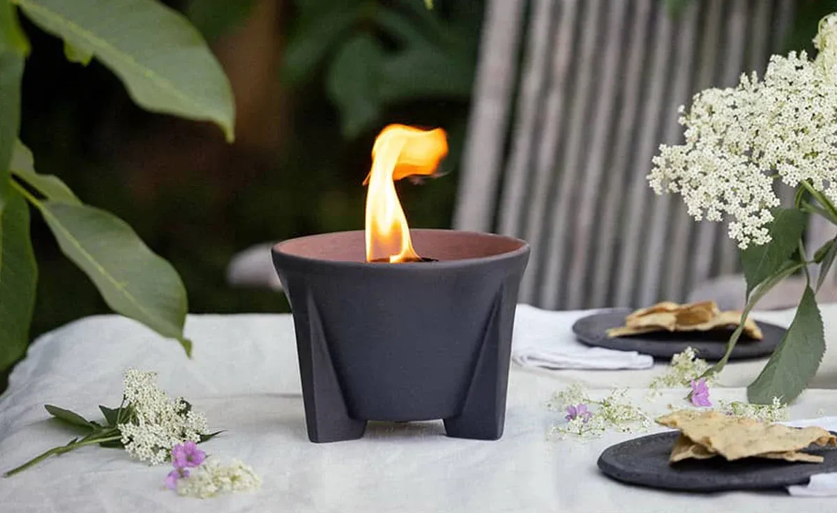 Schmelzfeuer Outdoor CeraLava - Die windsichere Gartenfackel aus ...